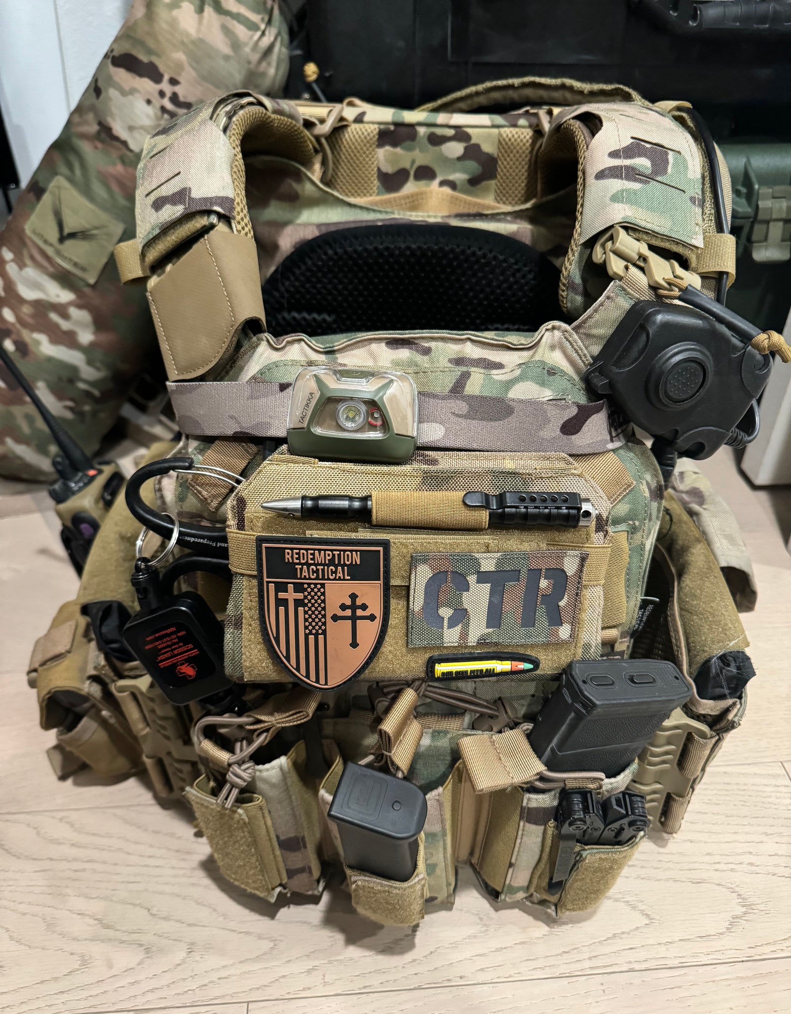 RT CRUSADER 2.0® ARMOR KIT Front/Back Plates LIGHTWEIGHT LEVEL IV (2 ...