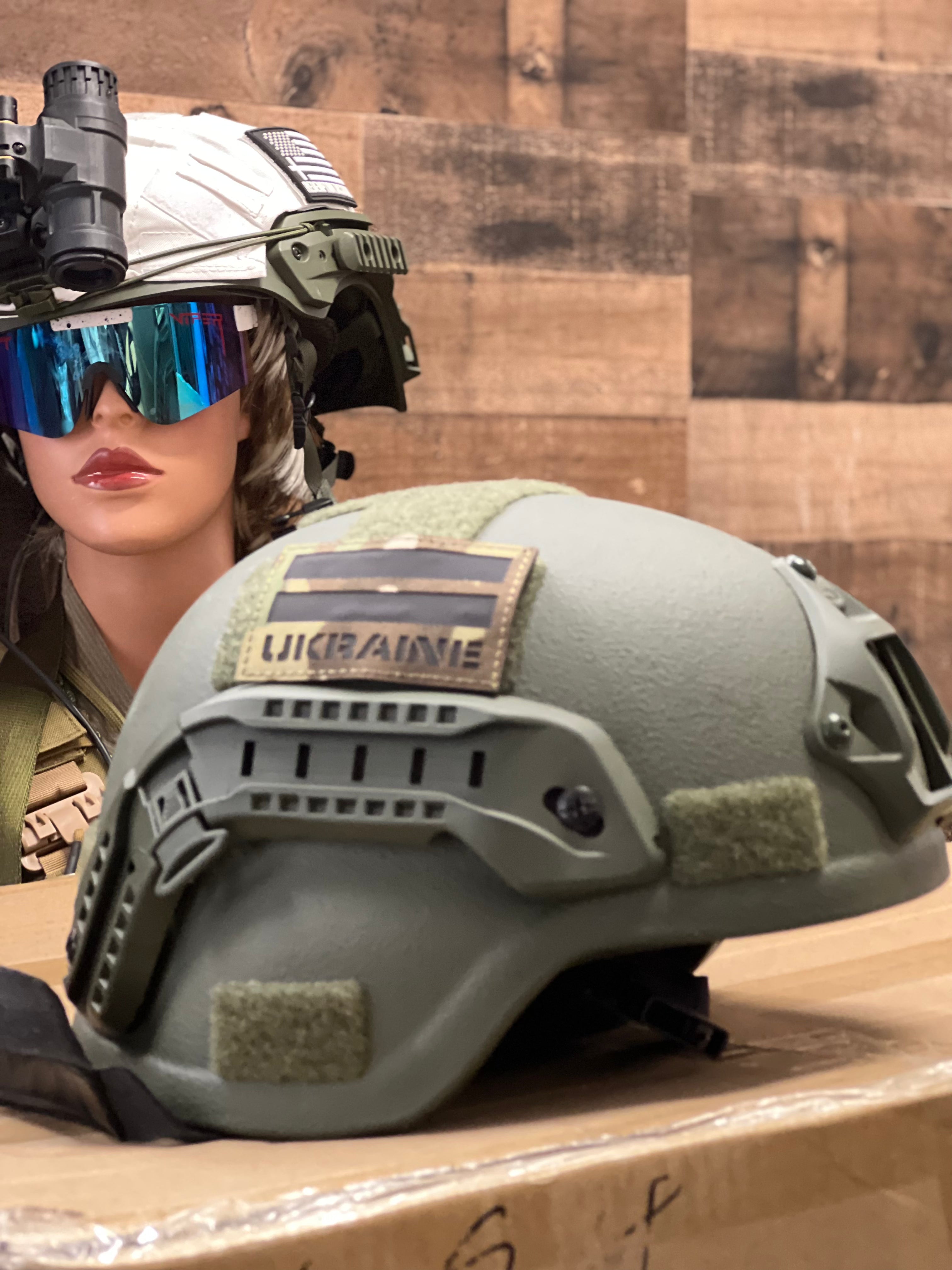 RT2 Ballistic MICH Helmet: Tested to LEVEL IIIA (Included Arc Rails, P